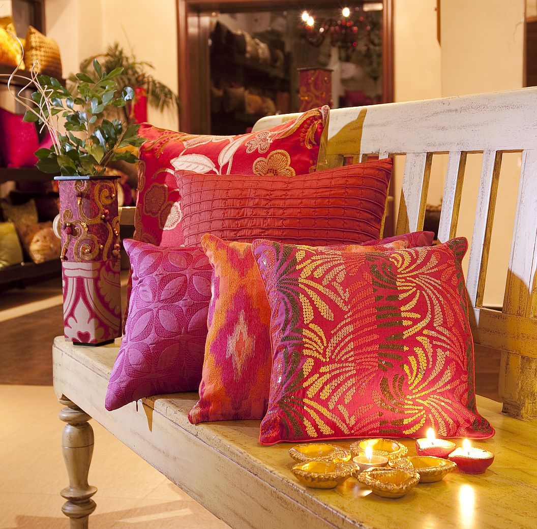 Traditional Diwali Decoration Ideas For Your Bright And Beautiful Homes