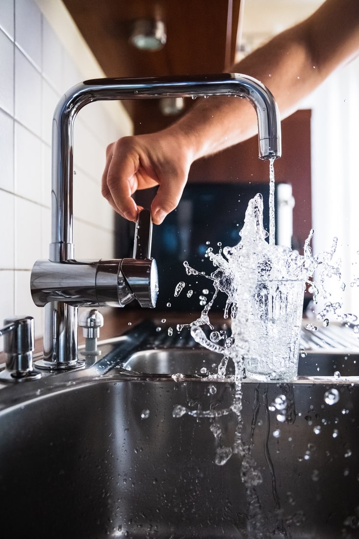 4 Commonly Missed Signs of Bad Plumbing